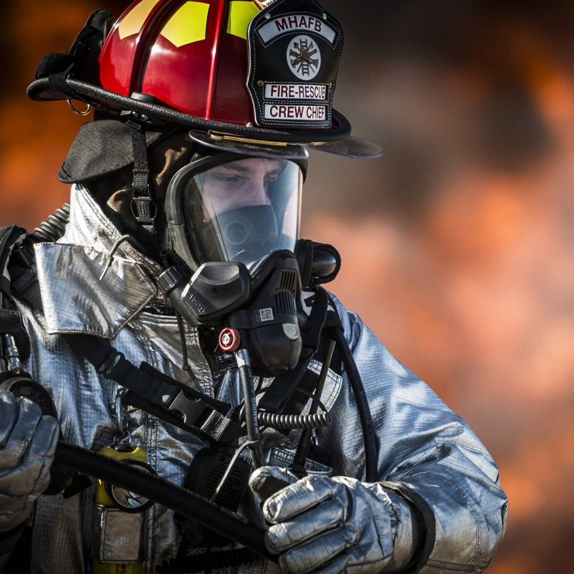 firefighter-fire-portrait-training - Grupo SEDES